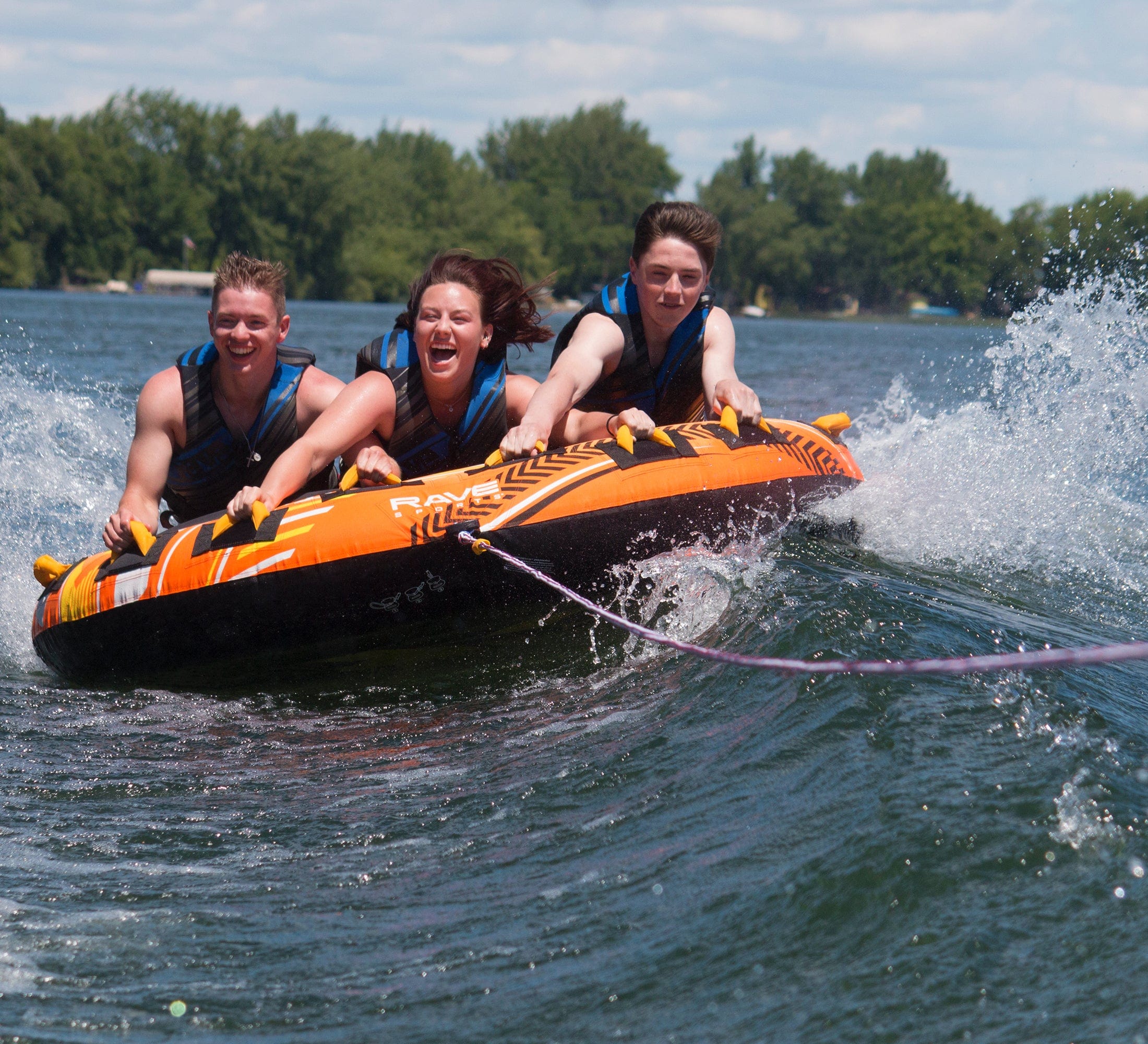 Mass Frantic 2.0 | Boat Towable Tube | Boat Tube | RAVE Sports